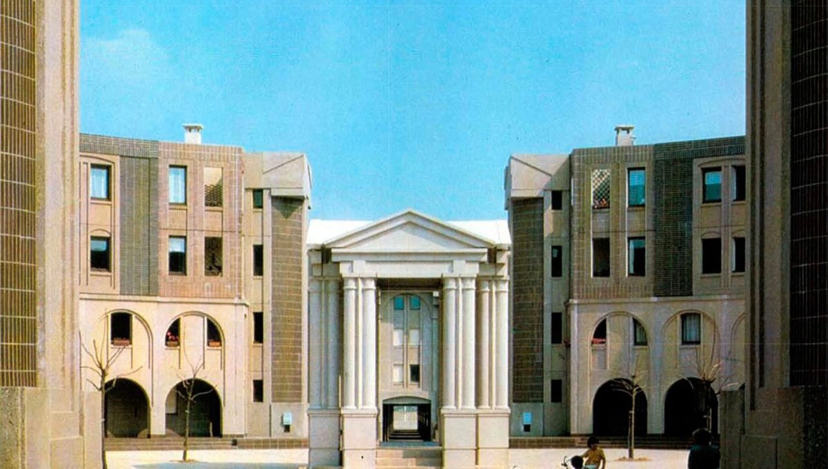 Postmodernismo - Innovari